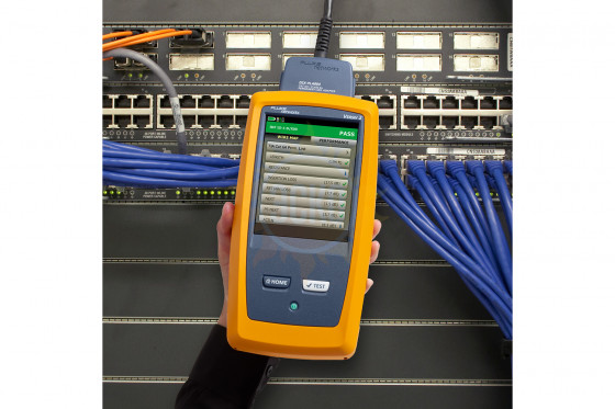 Кабельный анализатор Fluke DSX-602 INT CableAnalyzer™ : купить в ...
